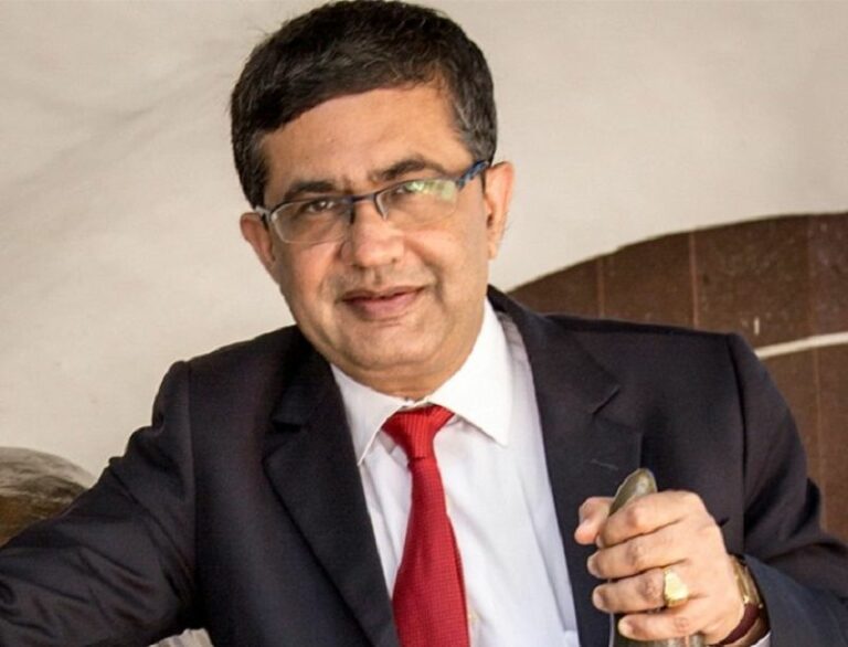Ashish Chauhan Wiki, Age, Wife, Children, Family, Biography & More ...