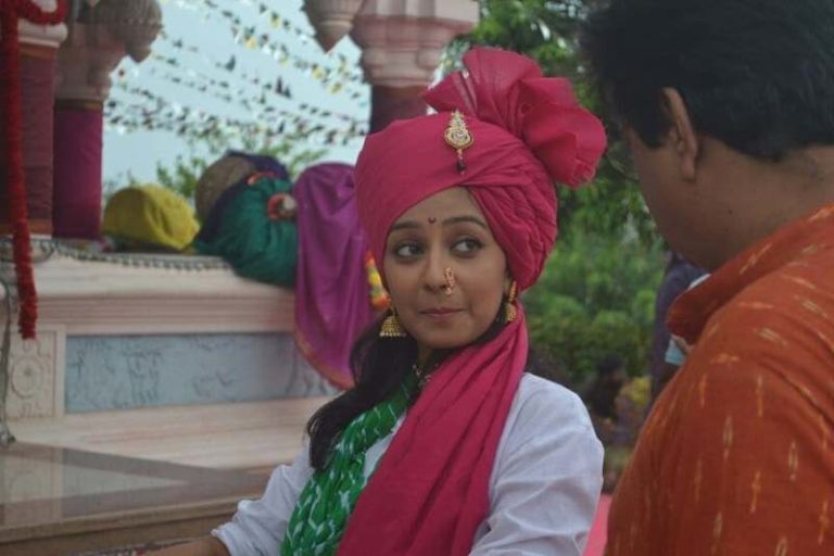 Rupal Nand Wiki, Age, Husband, Family, Biography & More - WikiBio