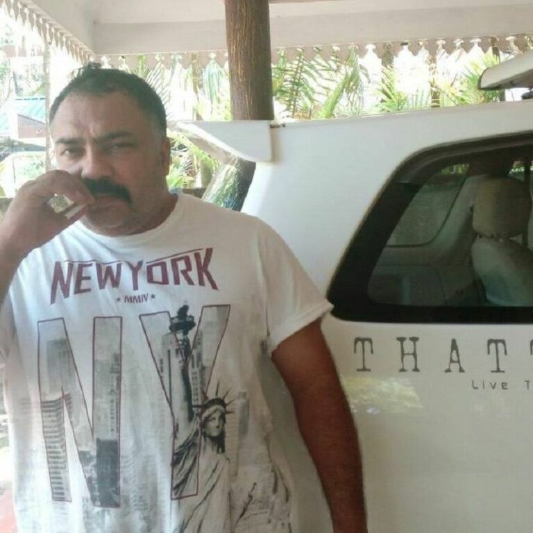 Vineeth Thattil Wiki, Age, Wife, Family, Biography & More - WikiBio