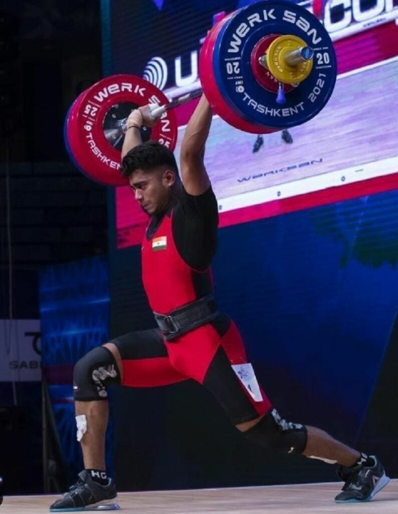 Achinta Sheuli Wiki, Height, Age, Girlfriend, Family, Biography & More ...