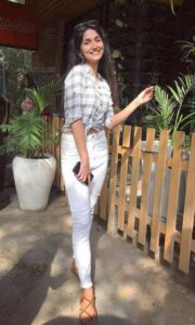 Ojasvi Sharma Wiki, Height, Age, Boyfriend, Family, Biography & More ...