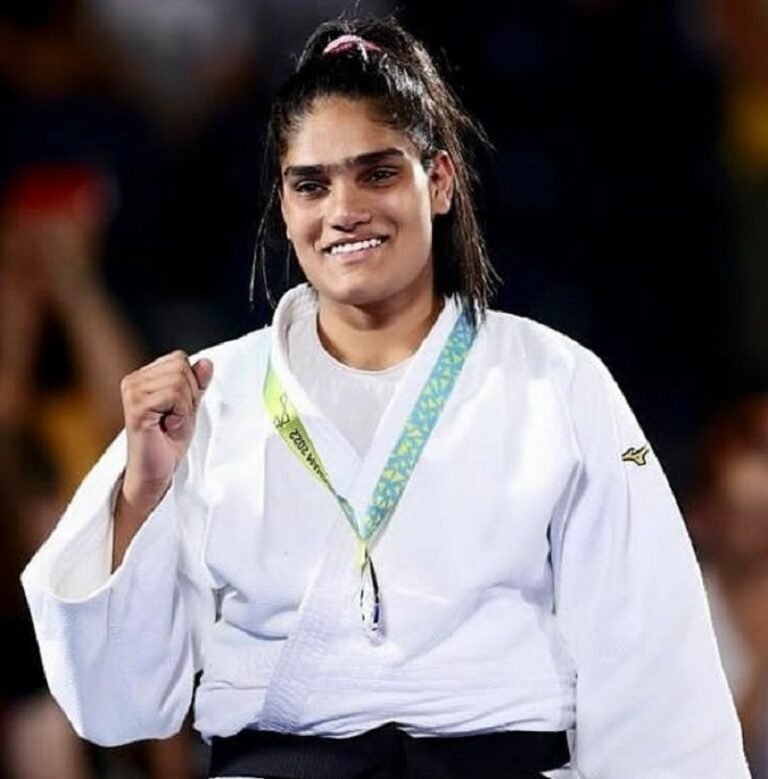 Tulika Maan Wiki, Height, Age, Boyfriend, Family, Biography & More ...