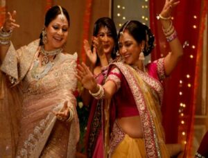 Anuradha Patel Wiki, Height, Age, Husband, Children, Family, Biography ...