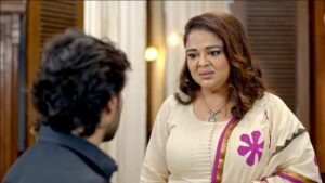 Gulfam Khan Wiki, Age, Husband, Family, Biography & More - WikiBio