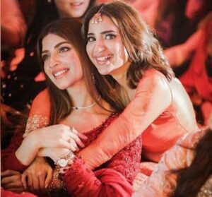 Kinza Hashmi Wiki, Age, Height, Boyfriend, Family, Biography & More ...