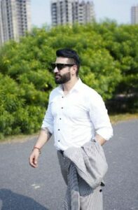 Sachin Arora Wiki, Age, Wife, Family, Biography & More - WikiBio