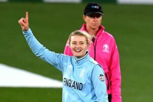 Charlie Dean Wiki, Hight, Age, Boyfriend, Family, Biography & More ...