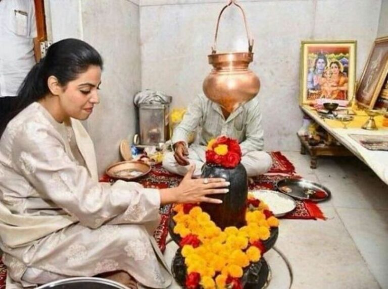 Divya Maderna Wiki, Age, Husband, Family, Biography & More - WikiBio