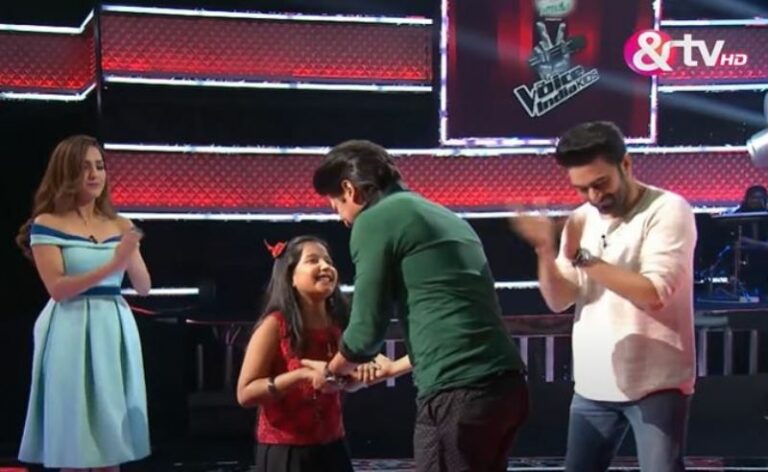 Shreya Basu Wiki, Age, Family, Biography & More - WikiBio