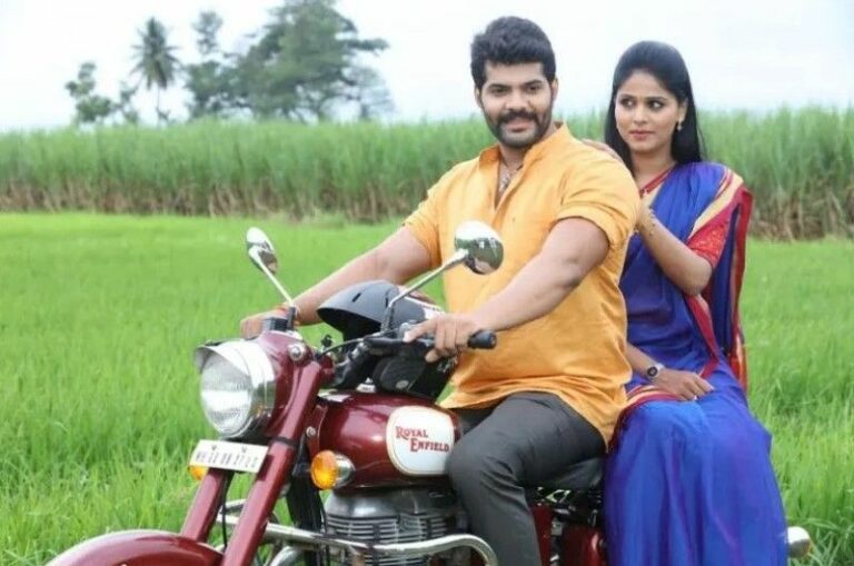 Akshaya Deodhar Wiki, Age, Boyfriend, Husband, Family, Biography & More ...