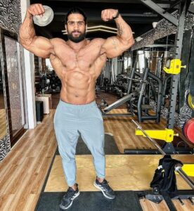 Nitin Chandila Wiki, Height, Age, Wife, Family, Biography & More - WikiBio