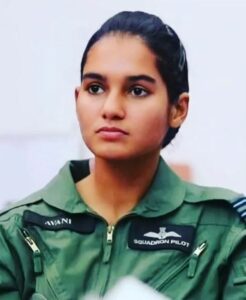 Avani Chaturvedi Wiki, Height, Age, Husband, Family, Biography & More ...