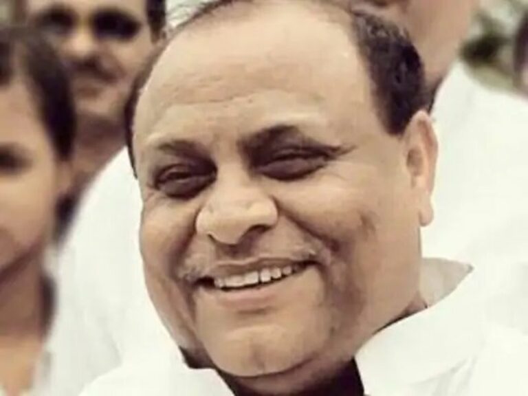 Brij Bhushan Sharan Singh Wiki, Age, Wife, Family, Biography - WikiBio