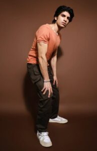 Karan Mehta Wiki, Age, Girlfriend, Family, Biography & More - WikiBio