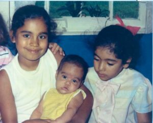 Upinder Singh (Manmohan Singh’s Daughter) Wiki, Age, Husband, Children ...