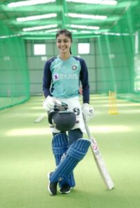 Harleen Deol Wiki, Height, Age, Boyfriend, Family, Biography & More ...