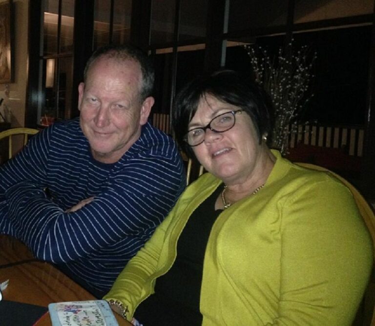 Laura Harris Wiki, Height, Age, Husband/Partner, Family, Biography ...