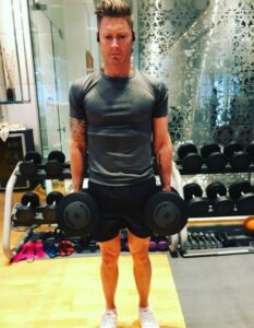 Michael Clarke Wiki, Girlfriend, Wife, Children, Family, Biography ...