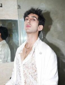 Moses Koul Wiki, Age, Girlfriend, Family, Biography & More - WikiBio