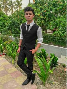 Nitish Bhaluni Wiki, Height, Age, Girlfriend, Family, Biography & More ...