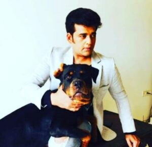 Ravi Kishan Wiki, Age, Caste, Wife, Family, Biography - WikiBio