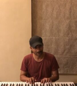 Deepak Dobriyal Wiki, Height, Age, Girlfriend, Family, Biography & More ...