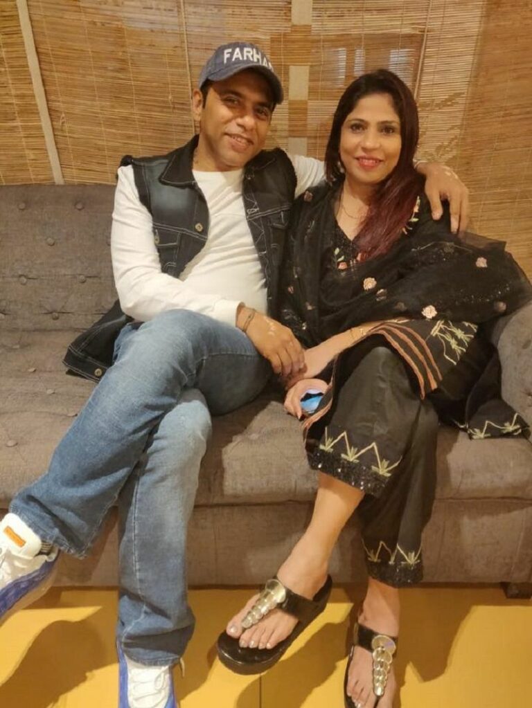 Farhad Samji Wiki, Age, Wife, Family, Biography & More - WikiBio