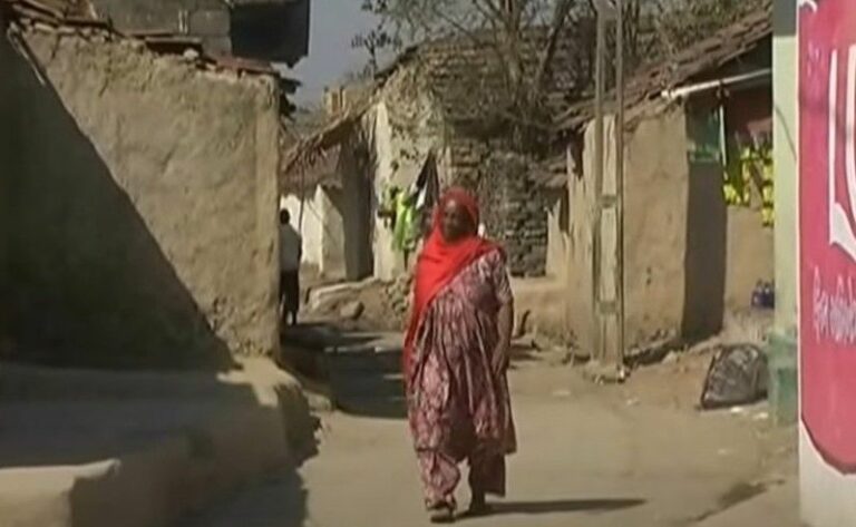 Hirabai Ibrahim Lobi Wiki, Caste, Husband, Family, Children, Biography ...