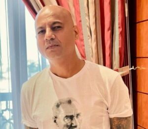 Aalim Hakim Wiki, Age, Wife, Family, Biography & More - WikiBio