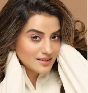 Akshara Singh Wiki, Height, Age, Boyfriend, Family, Biography - WikiBio