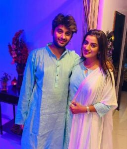 Akshara Singh Wiki, Height, Age, Boyfriend, Family, Biography - WikiBio