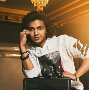 Amrin Qureshi Wiki, Height, Age, Boyfriend, Family, Biography & More ...