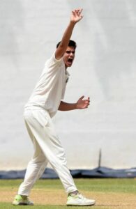 Arjun Tendulkar Wiki, Height, Age, Girlfriend, Family, Biography & More ...