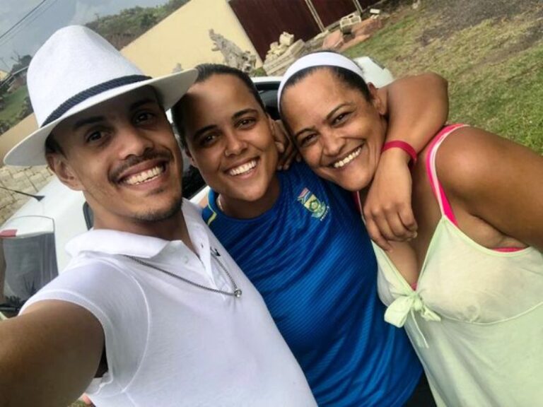 Chloe Tryon Wiki, Age, Boyfriend, Family, Biography & More - WikiBio