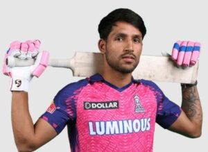 Dhruv Jurel Wiki, Height, Age, Girlfriend, Wife, Family, Biography ...