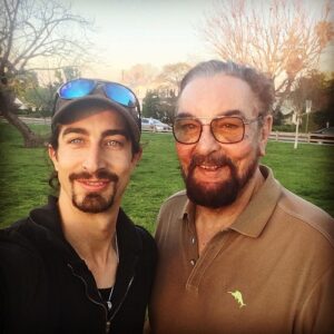 Kabir Bedi Wiki, Age, Girlfriend, Wife, Children, Family, Biography ...