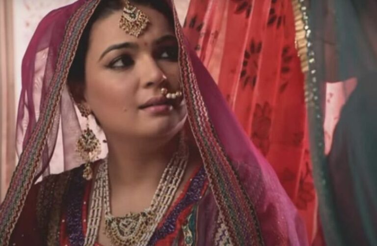 Nayani Dixit Wiki, Age, Husband, Family, Biography & More - WikiBio