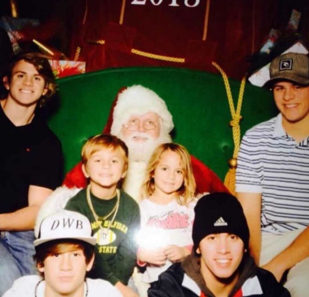 Cole LaBrant Wiki, Age, Wife, Children, Family, Biography & More - WikiBio
