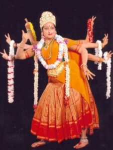 Padma Subrahmanyam Wiki, Age, Husband, Family, Biography & More - WikiBio