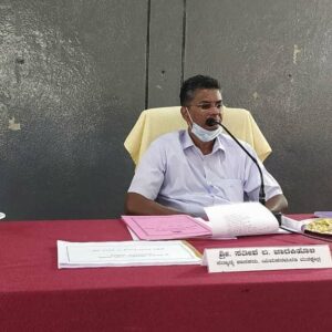 Satish Jarkiholi Wiki, Age, Caste, Wife, Children, Family, Biography ...