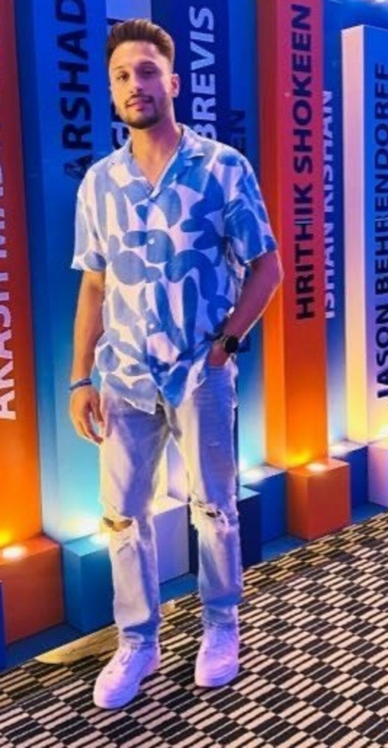 Akash Madhwal Wiki, Height, Age, Family, Biography & More - WikiBio