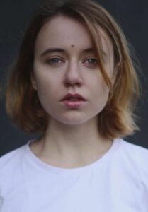 Anna Ador, Height, Age, Boyfriend, Family, Biography & More - WikiBio