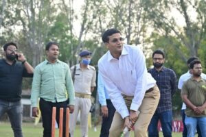 Chhavi Ranjan (IAS) Age, Wife, Children, Family, Biography & More - WikiBio