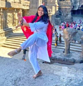 Manjari Joshi Wiki, Age, Husband, Family, Biography & More - WikiBio