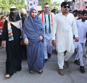 Kaneez Fatima Wiki, Age, Caste, Family, Biography & More - WikiBio