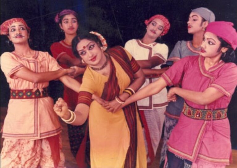 Padma Subrahmanyam Wiki, Age, Husband, Family, Biography & More - WikiBio