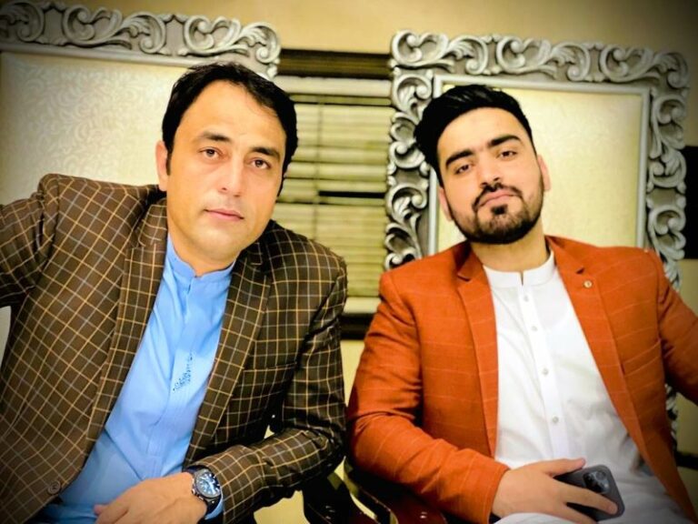 Rashid Khan Wiki Age Girlfriend Wife Family Biography WikiBio