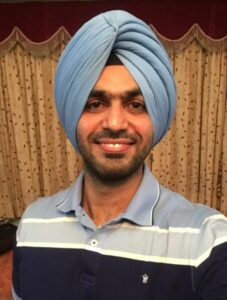 Ravinder Singh (Author) Wiki, Age, Girlfriend, Wife, Family, Biography ...