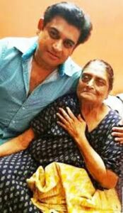 Ruma Guha Thakurta Wiki, Age, Husband, Children, Family, Biography ...