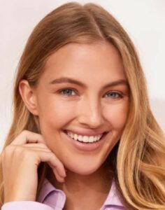 Sienna Weir Wiki, Age, Death, Boyfriend, Family, Biography & More - WikiBio